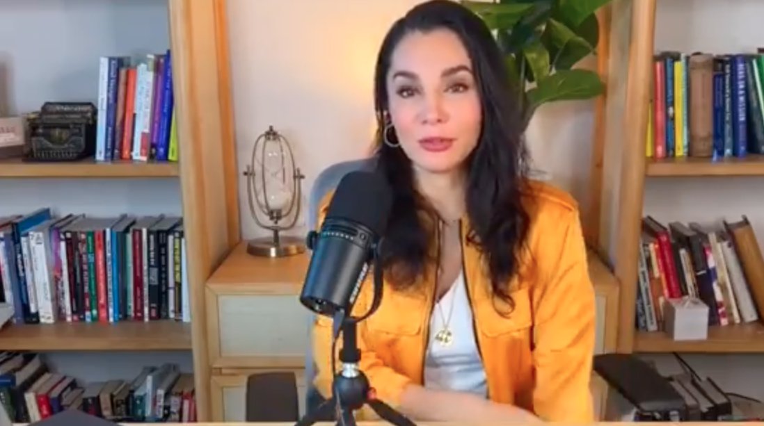 HABLA LA ACTRIZ MEXICANA MARTHA HIGAREDA – AYL.TV